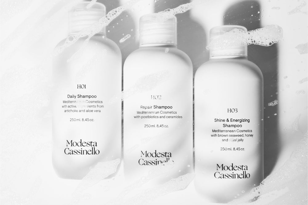 Cómo aplicar el champú: emulsionar y aclarar mejor I Modesta Cassinello